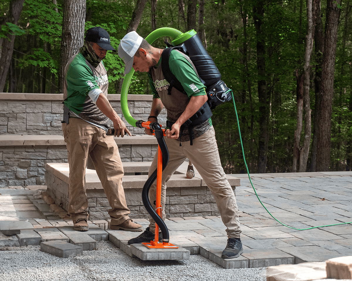 Backpack Vacuum Unit w/ T-Handle Grip Hog Paver Placer